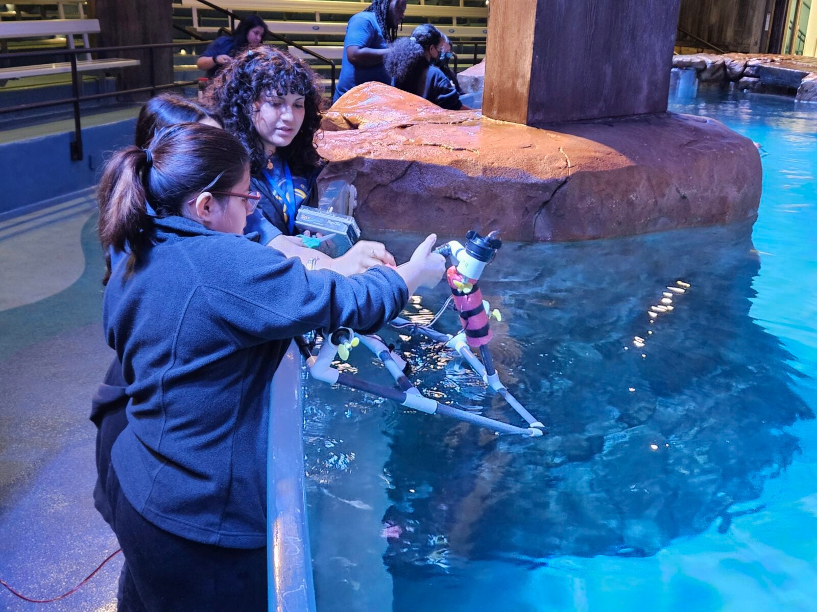 Teaching the Next Generation of Aquatic Engineers - Georgia Aquarium